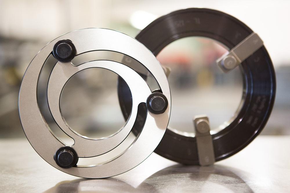No-tools jaw boring rings cut setup time